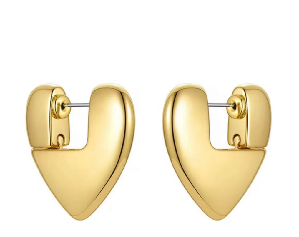SOCIALITE STATEMENT HUGGIE – Katie Rae Collection